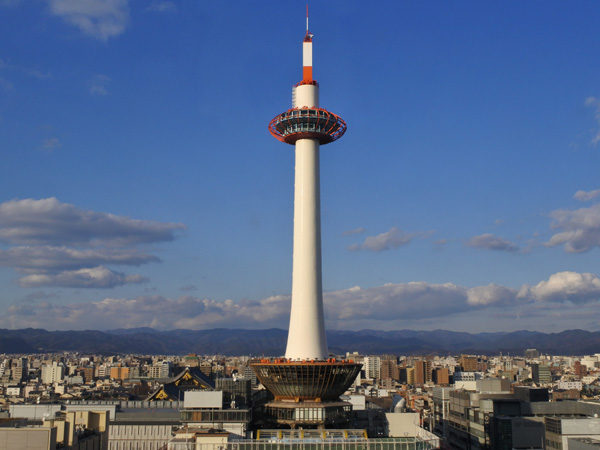 Kyoto Tower - Kyoto Tourism Lab｜Photo Map Access Around